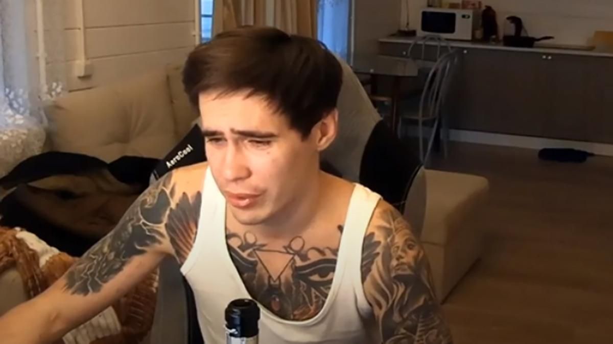 Reeflay показав смерть на стрімі з подругою Валя: відео 18+